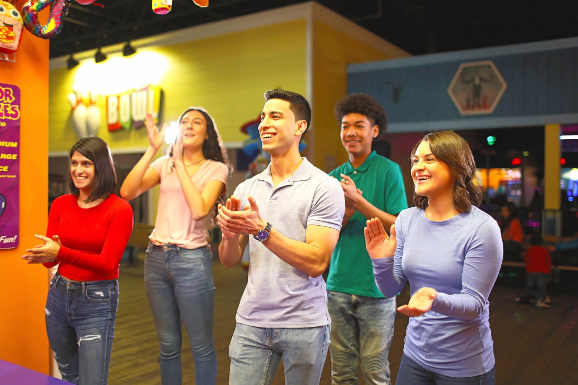 Parties & Groups | Kids, Adults, & Corporate Events - iPlay America